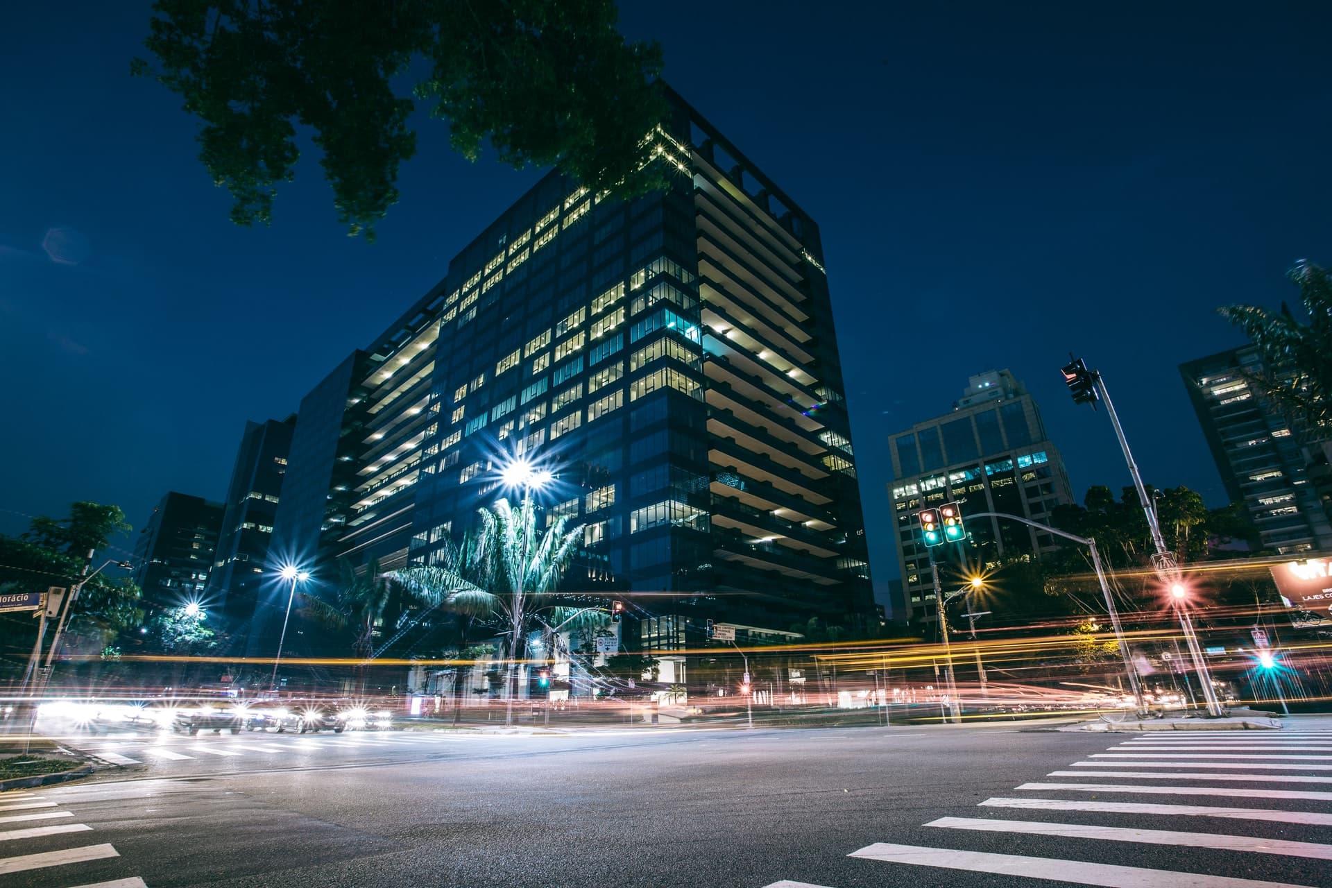 FHWA to update its national traffic control manual to prepare for new ...